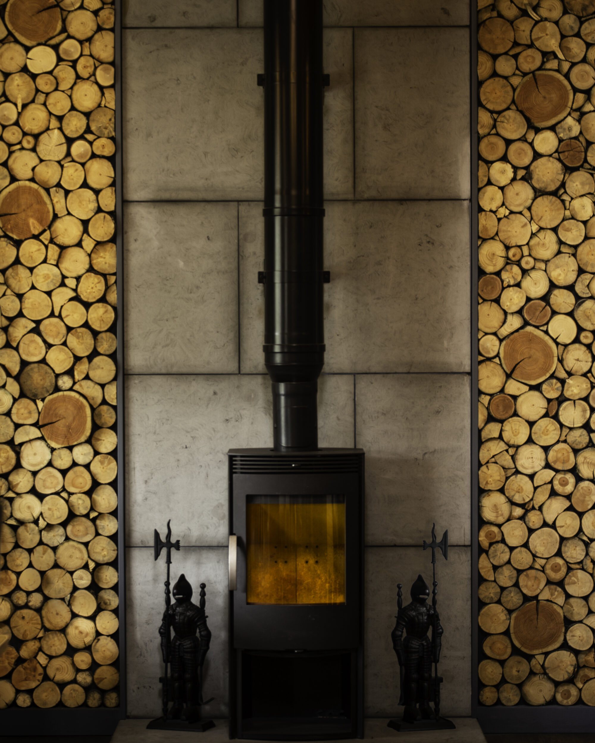 The Knights Table café and restaurant